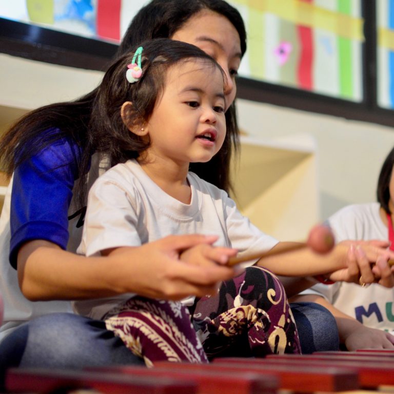 Musikgarten Manila | Musikgarten Manila - Music Makes Geniuses